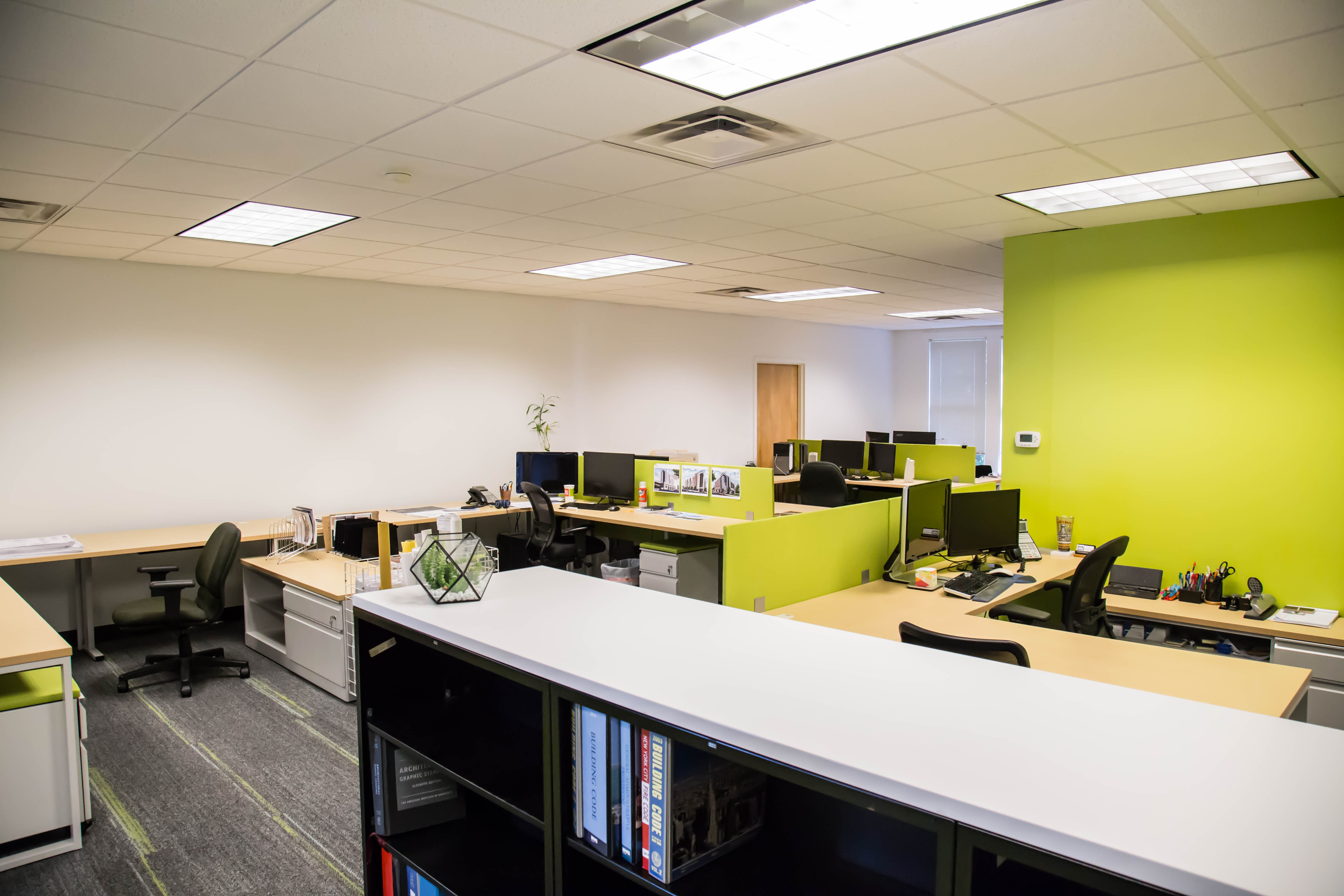 A peek into the rejuvenated nbj office. – nbjArch